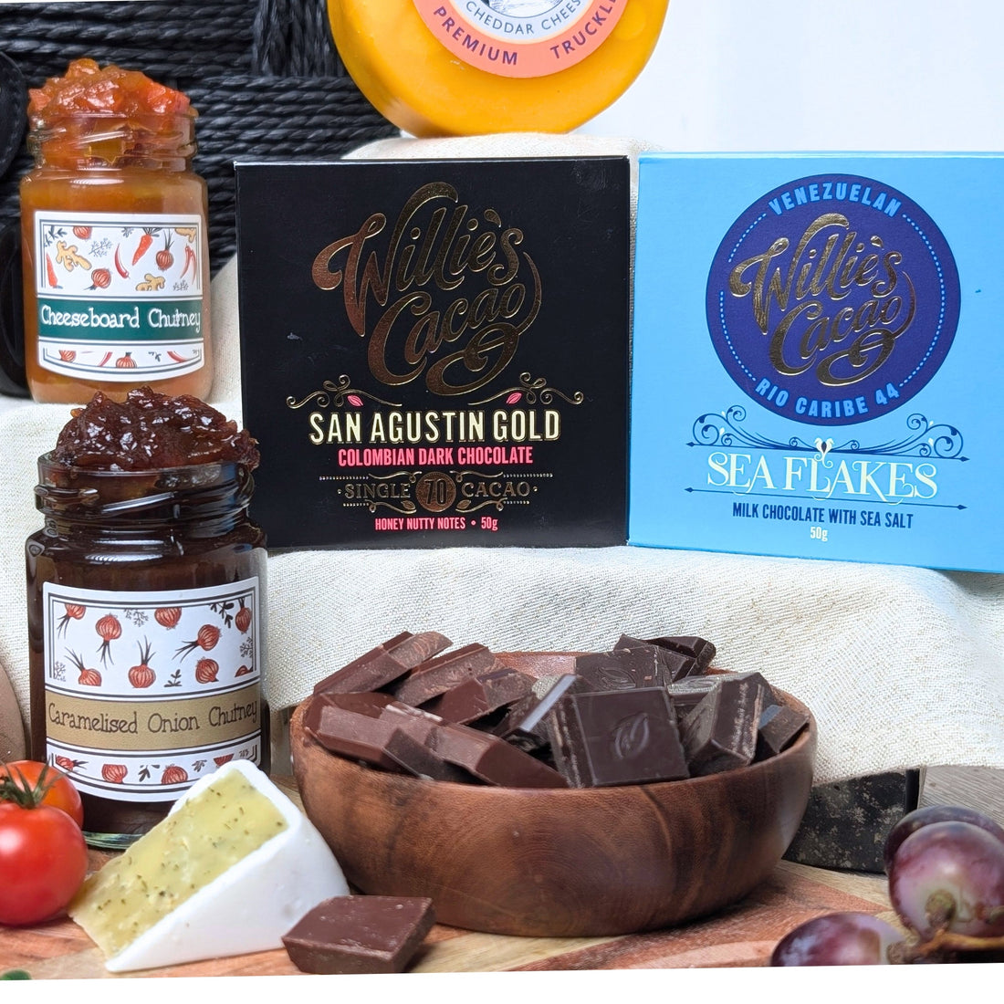 Cheese and Chocolate Hamper | 5 Cheeses, 2 Chocolates, 2 Chutneys & Cr ...