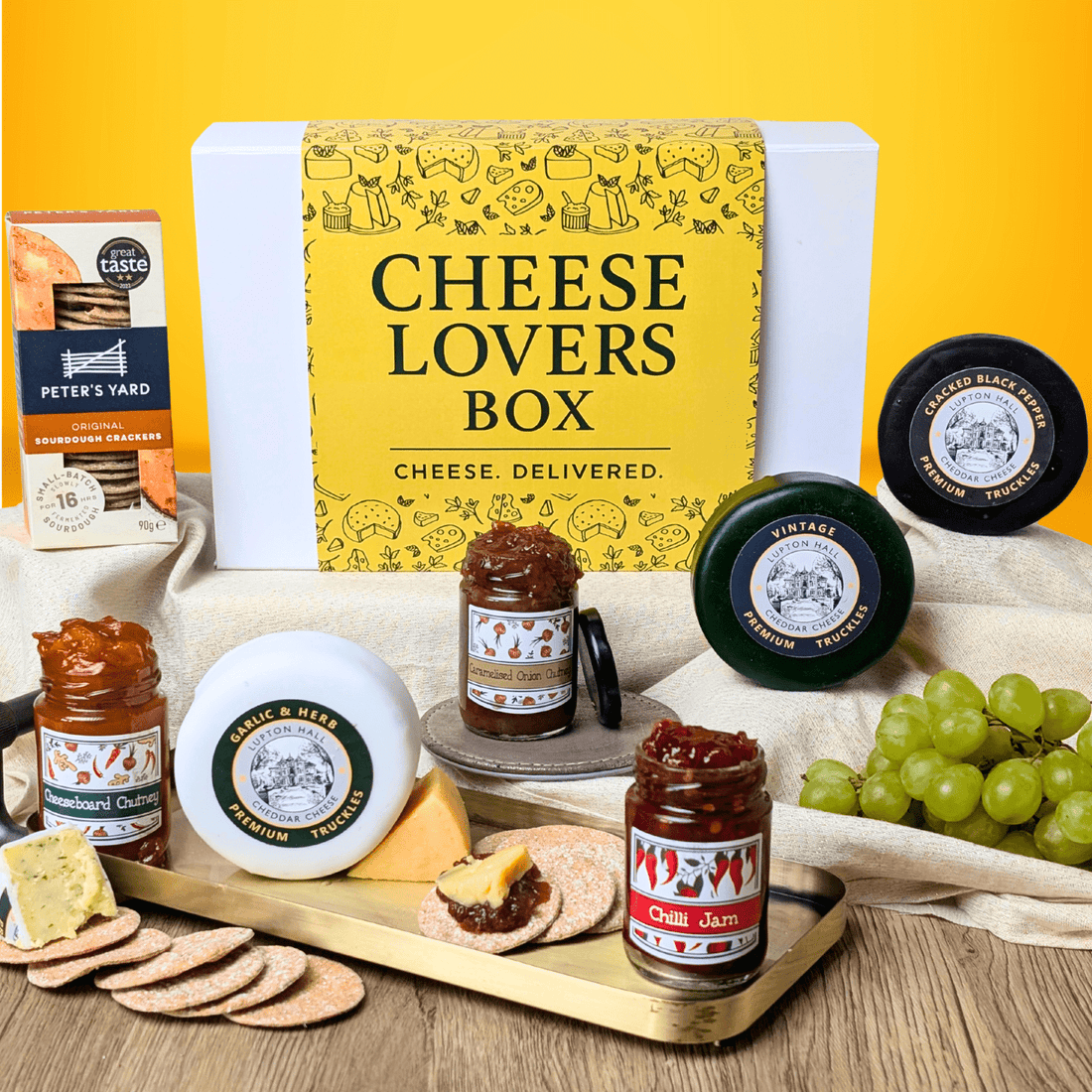 Cheese Gift Selection Box | 3 Cheese Truckle, 3 Chutneys and Crackers ...